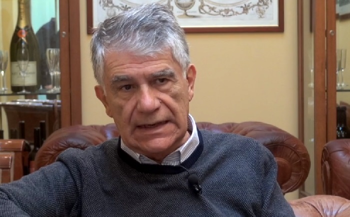 Ο ΓΙΩΡΓΟΣ ΚΟΝΤΟΓΙΩΡΓΗΣ ΜΙΛΑΕΙ ΣΤΟ ΡΑΔΙΟΦΩΝΟ - OANNES