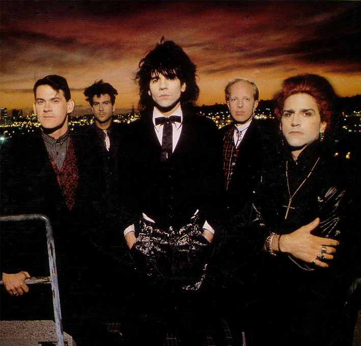 WALL OF VOODOO : MEXICAN RADIO [CALL OF THE WEST, 1982] - OANNES