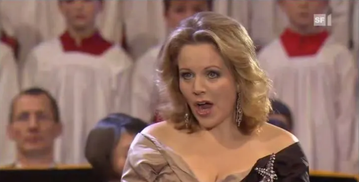 RENEE FLEMING : DOMINE DEUS / PIE JESU - OANNES